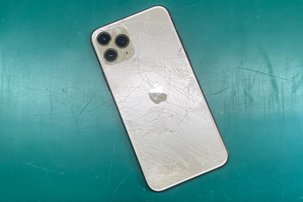大阪堺筋本町 iPhone 11 Pro 背面ガラス割れ修理 – APPLEMAC スマートフォン／マックパソコン買取・修理・中古販売